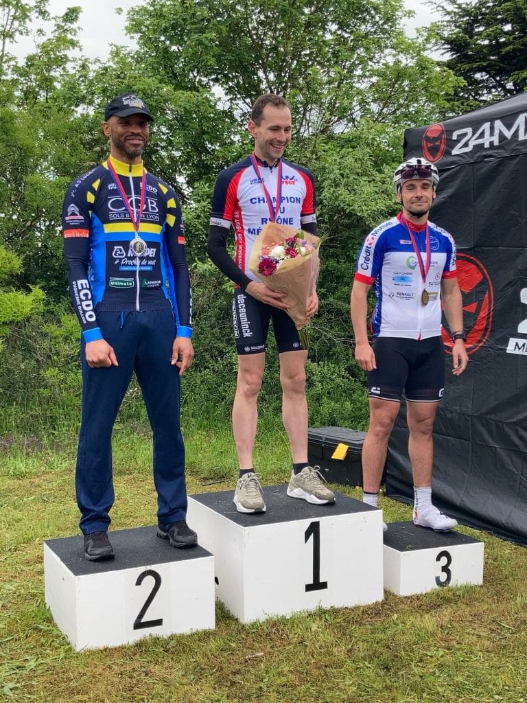 Kévin DELORME sur le podium du Championnat Départemental FSGT. - Le ...